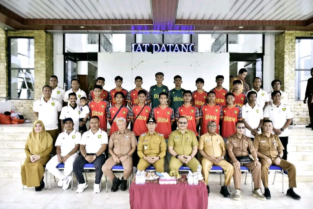 Persebi Bima Resmi Dilepas Bupati Bima,Siap Tempur di Asprov Liga 4 ...